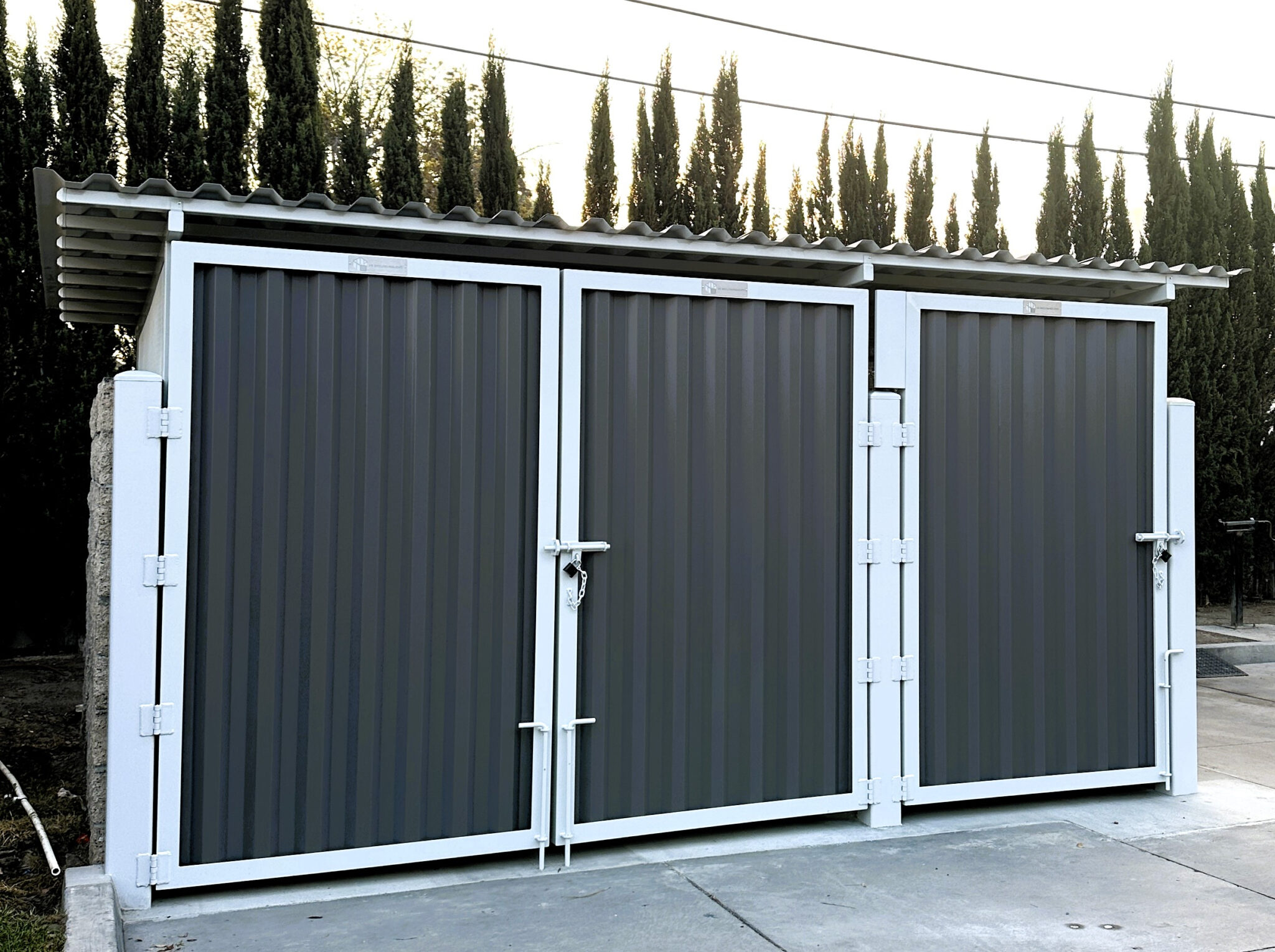 Fusion Metalworks Trash Enclosure - Fusion Metalworks